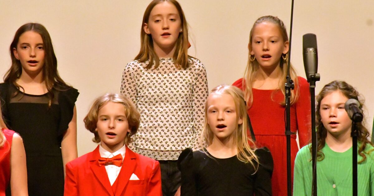 Emmanuel Christian School | Building a Biblical Worldview:…